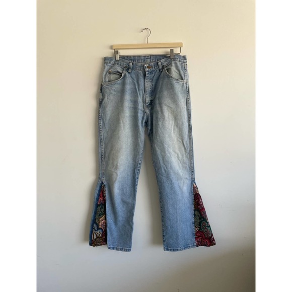 Wrangler | Jeans | Wrangle Custom Flare Floral Medium Wash Jeans | Poshmark